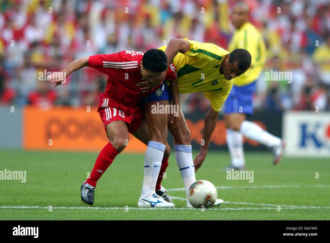 Sport football fifa world cup 2002 rivaldo hi-res stock photography and ...