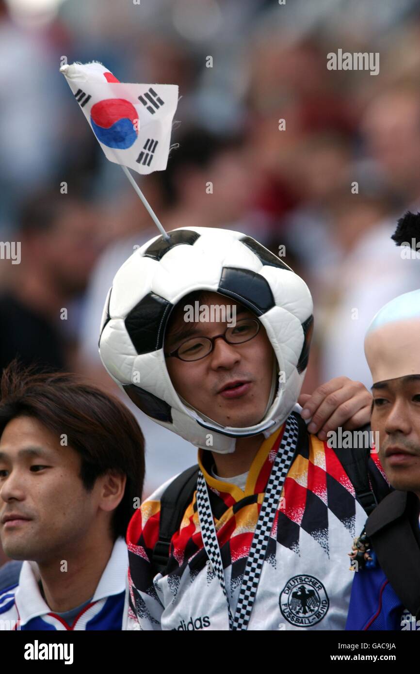 Soccer fifa world cup 2002 second round germany v paraguay hi-res stock ...