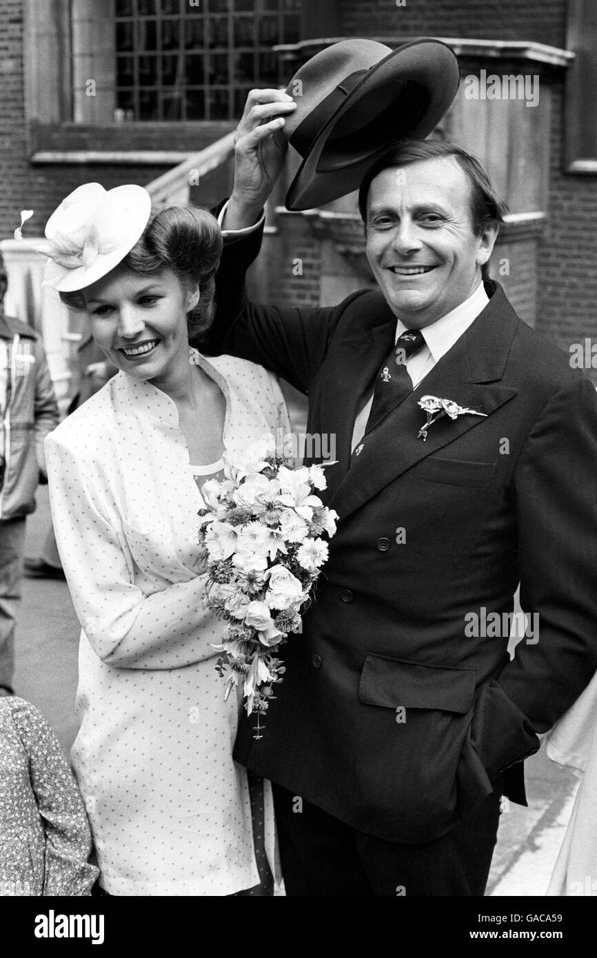 Dame Edna Everage, is nowhere in sight as her creator, actor Barry ...