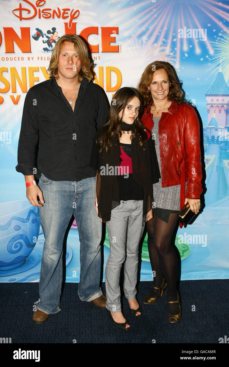 Sian Reeves and family attend the Disney On Ice presents Disneyland ...