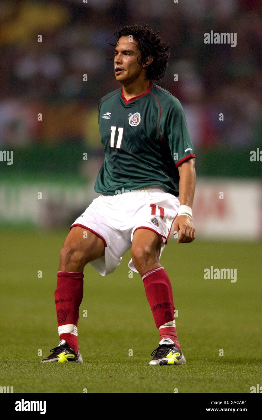 Soccer - FIFA World Cup 2002 - Group G - Mexico v Italy. Braulio Luna ...