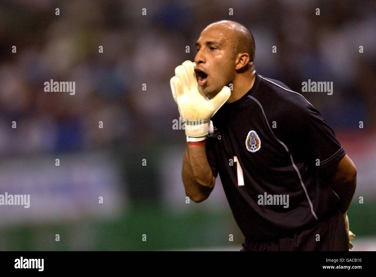 Soccer - FIFA World Cup 2002 - Group G - Mexico v Italy Stock Photo - Alamy