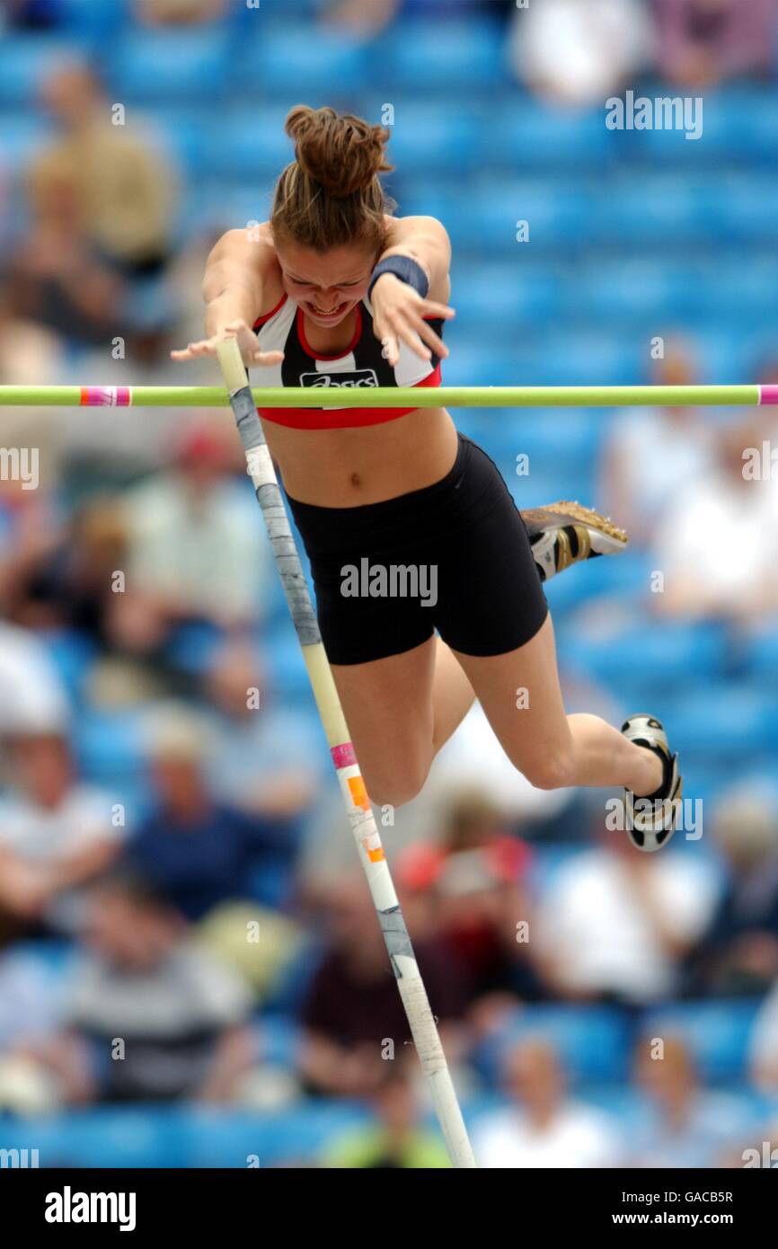 Ellie spain in action during the womens pole vault competition hi-res ...