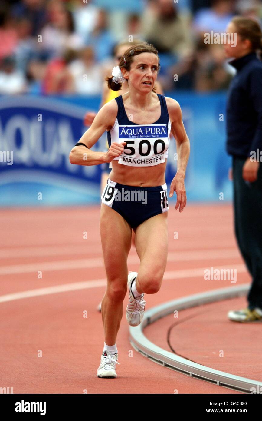 Allison higgins in action in the womens 10000m race hi-res stock ...
