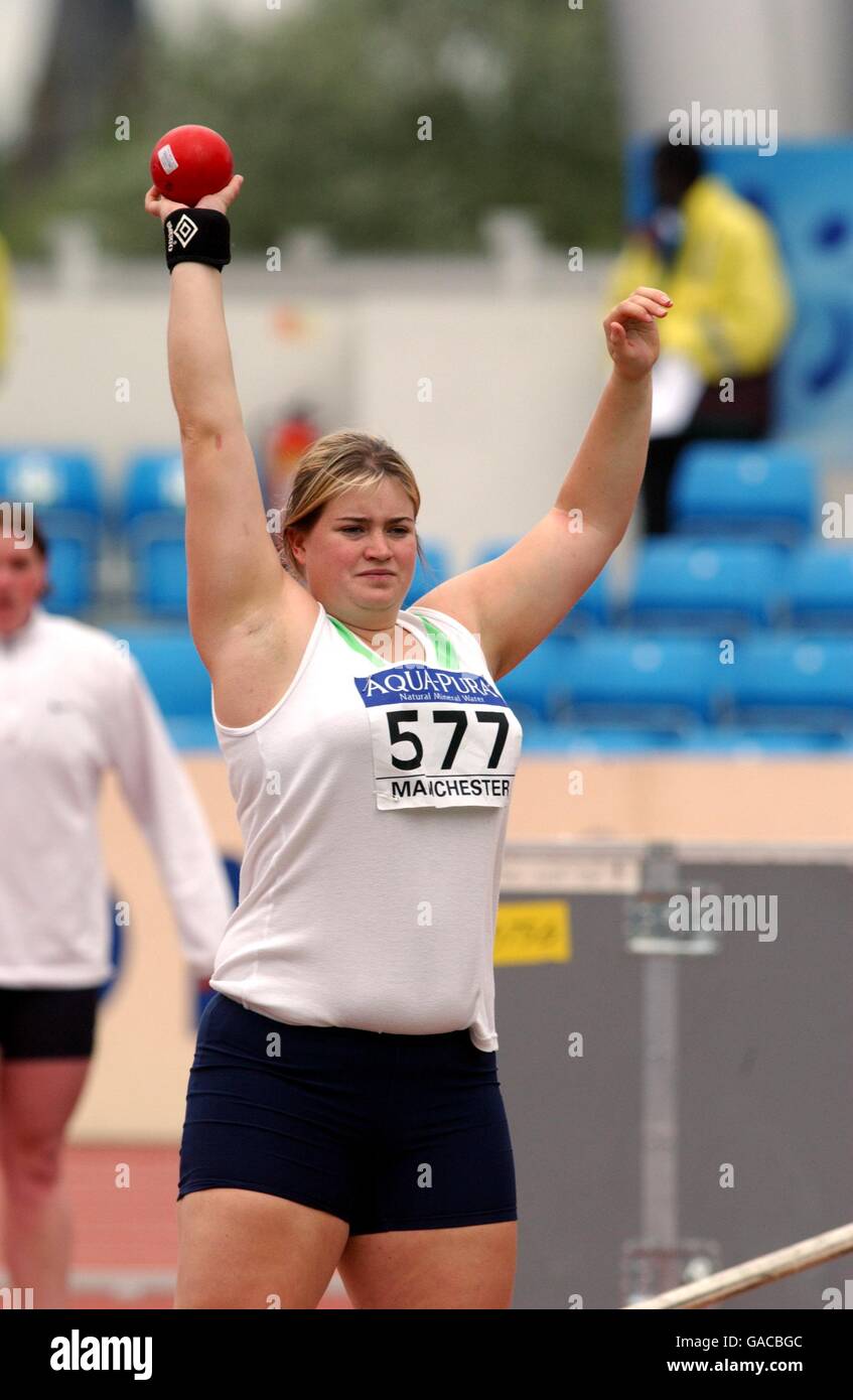Rebecca Peake in action in the women's shot put competition Stock Photo ...