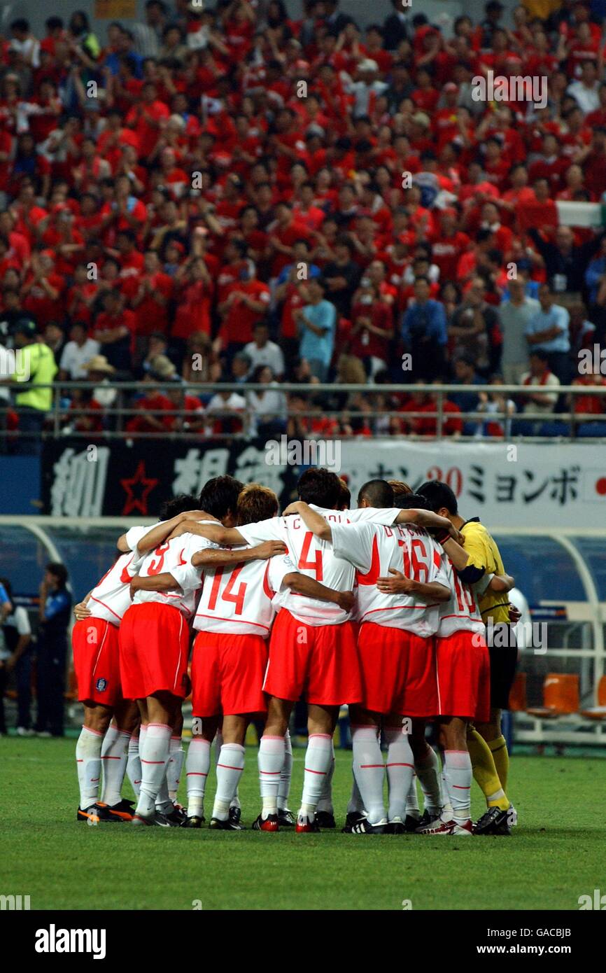 Soccer - FIFA World Cup 2002 - Second Round - Republic Korea v Italy ...