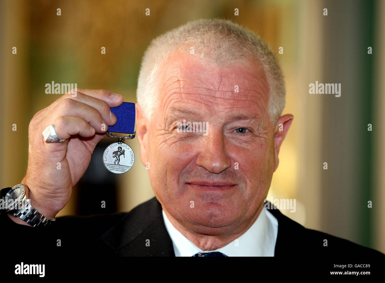 Royal Humane Society High Resolution Stock Photography and Images - Alamy