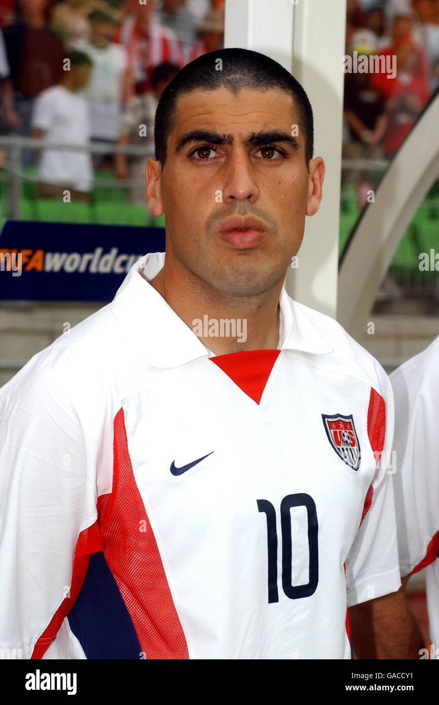 Usa portugal fifa 2002 world cup hi-res stock photography and images ...