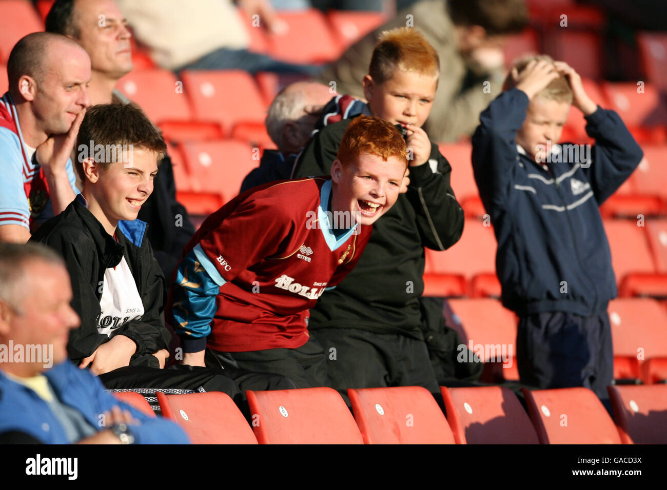 Soccer - Coca-Cola Football League Championship - Barnsley v Burnley ...