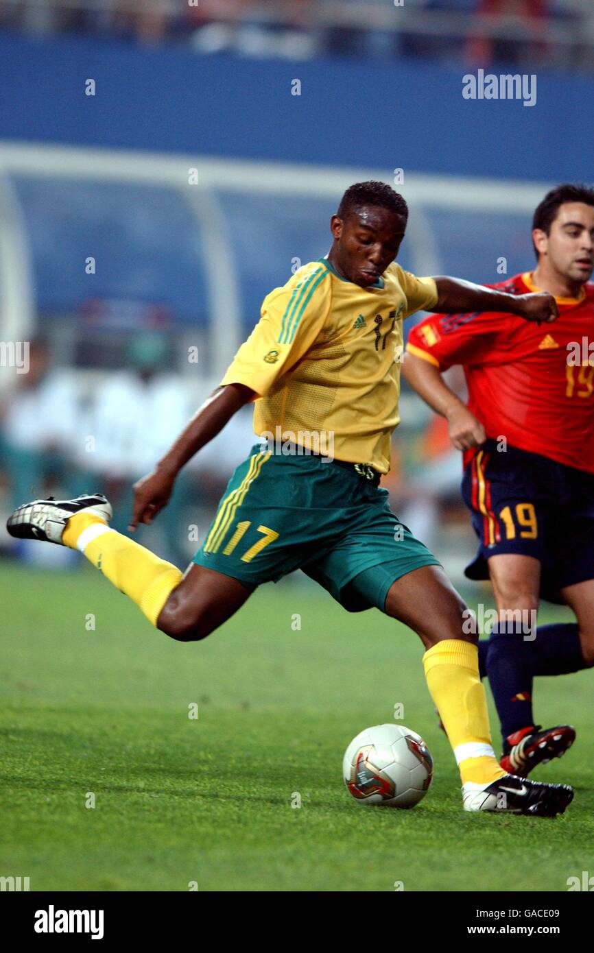 Soccer fifa world cup 2002 group south africa spain hi-res stock ...
