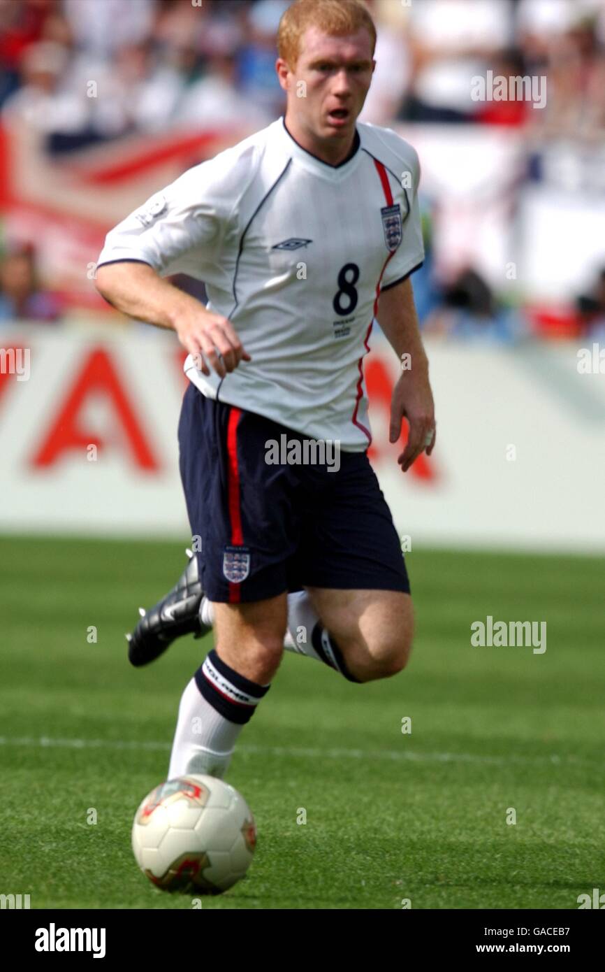 Soccer - FIFA World Cup 2002 - Quarter Final - England v Brazil. Paul ...