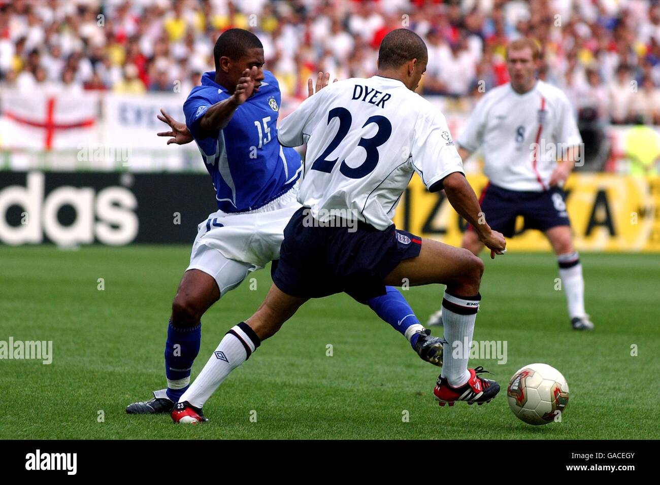 World cup 2002 brazil england hi-res stock photography and images - Alamy