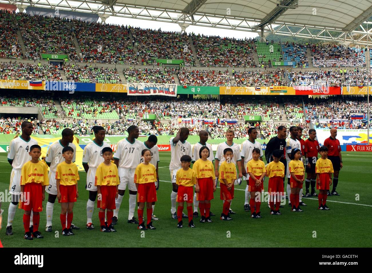 Soccer fifa world cup 2002 group south africa slovenia hi-res stock ...