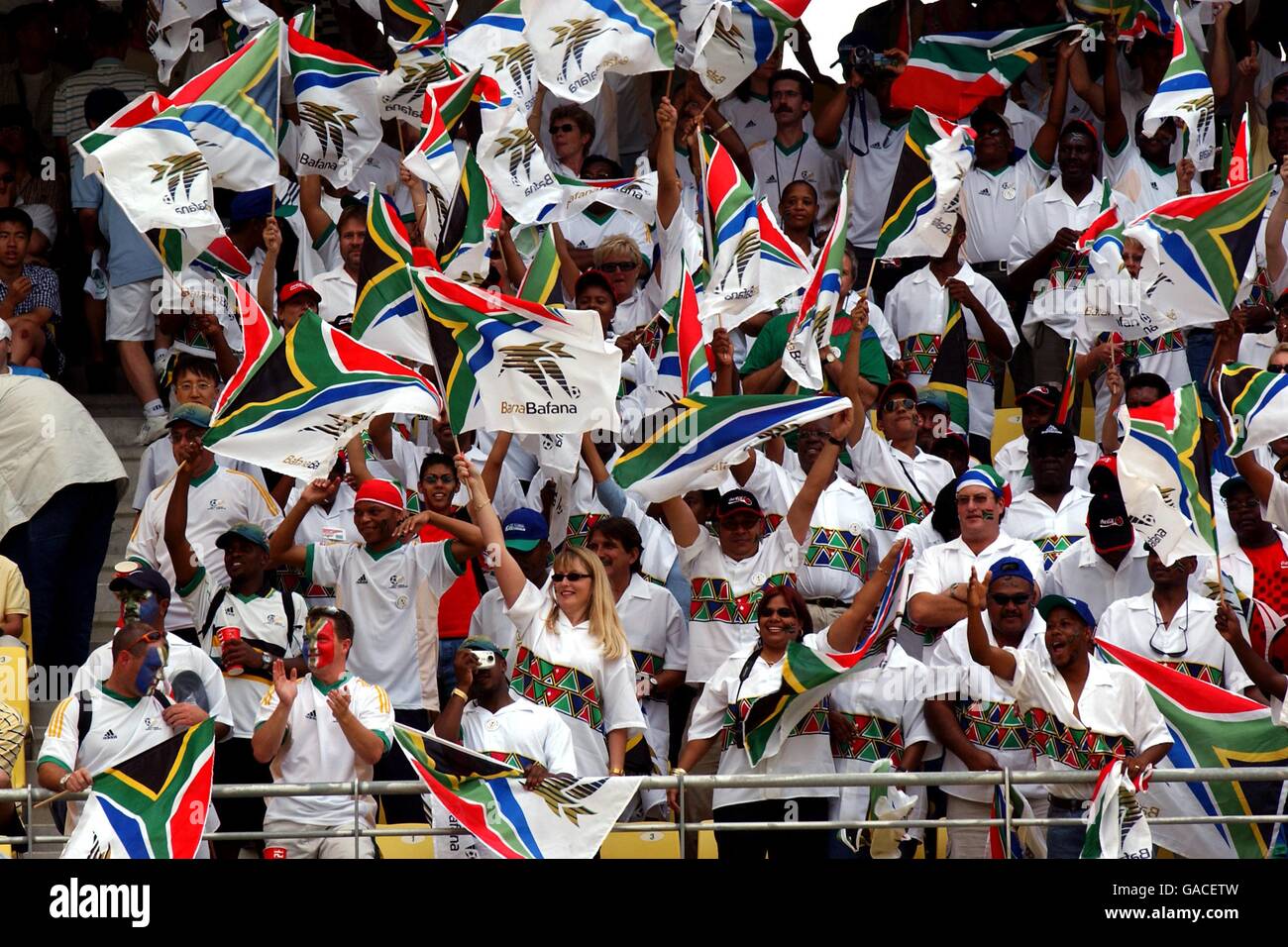 Soccer fifa world cup 2002 group south africa slovenia hi-res stock ...