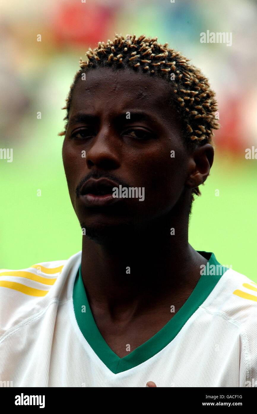 Soccer fifa world cup 2002 group south africa slovenia hi-res stock ...