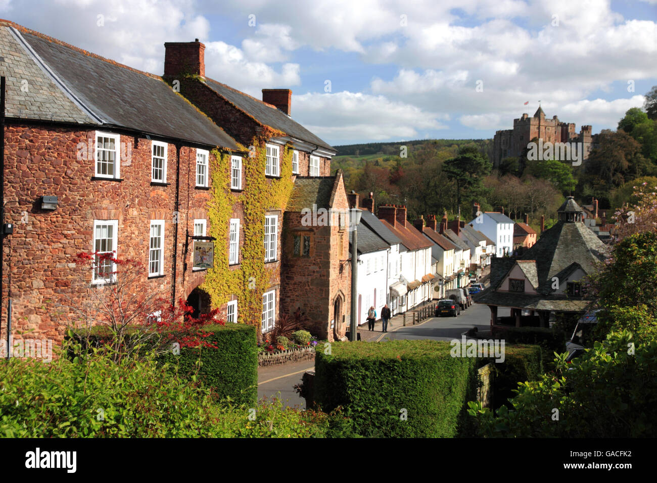 Dunster castle hi-res stock photography and images - Alamy