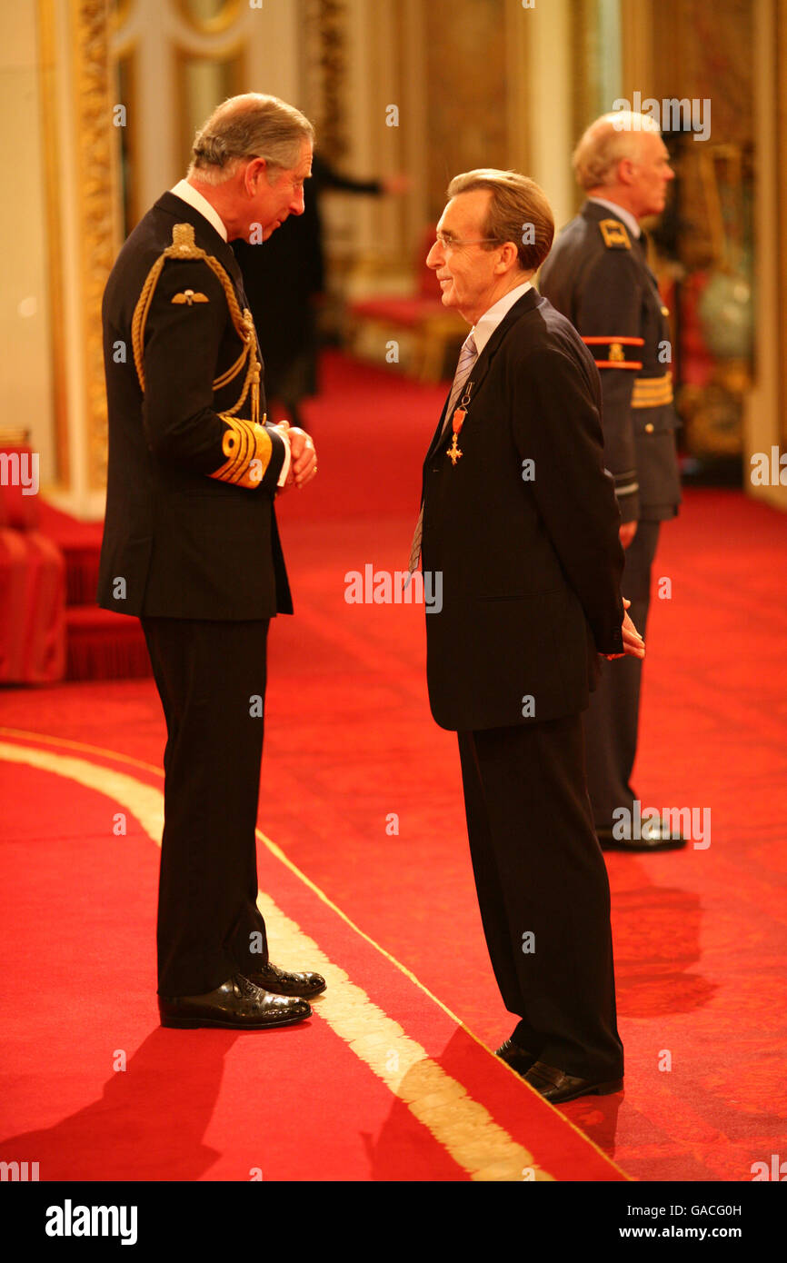 Terence griffiths llanelli made obe prince wales buckingham palace hi ...