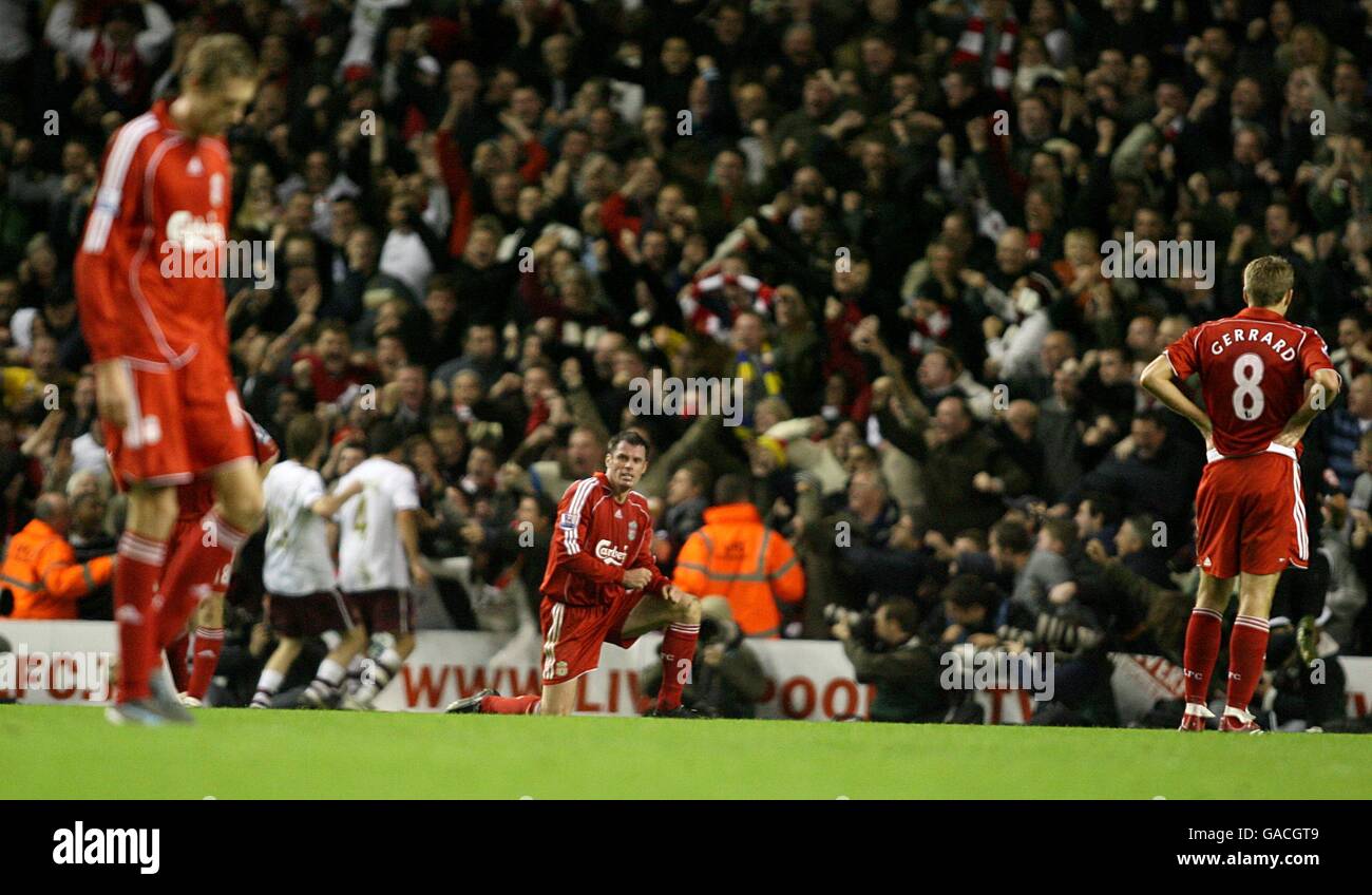 Peter crouch liverpool arsenal hi-res stock photography and images - Alamy