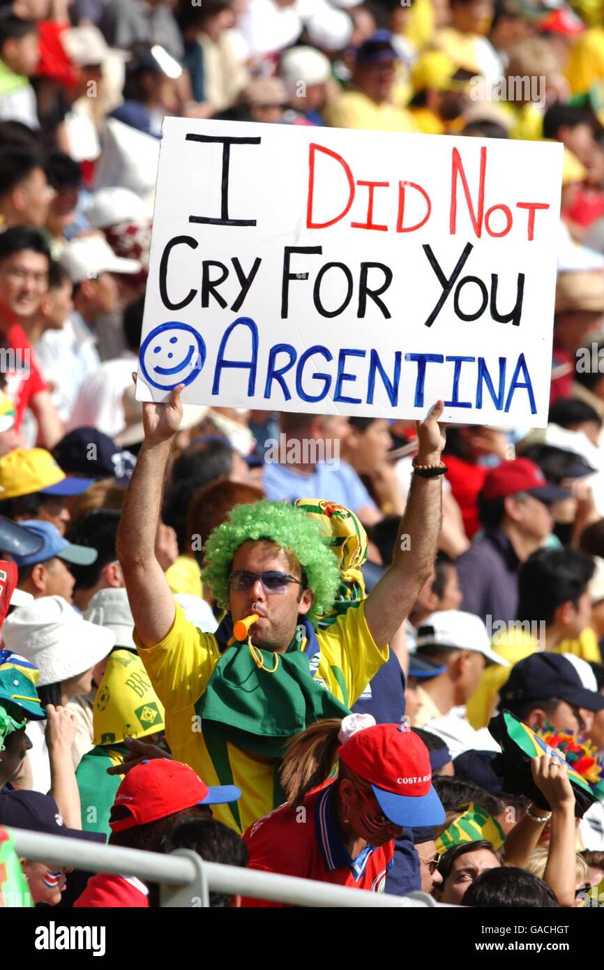 Soccer - FIFA World Cup 2002 - Group C - Costa Rica v Brazil. A Brazil ...