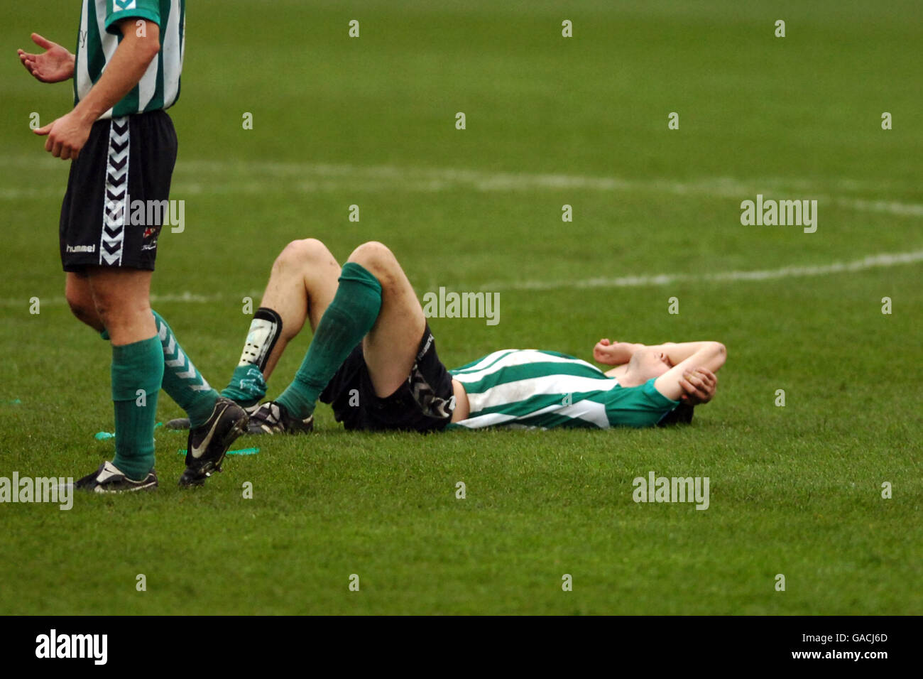 Gainsborough trinity v blyth spartans hi-res stock photography and ...