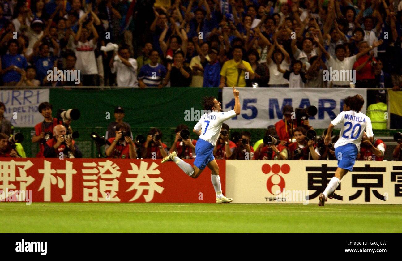 Italys alessandro del piero celebrates after scoring the equalising ...
