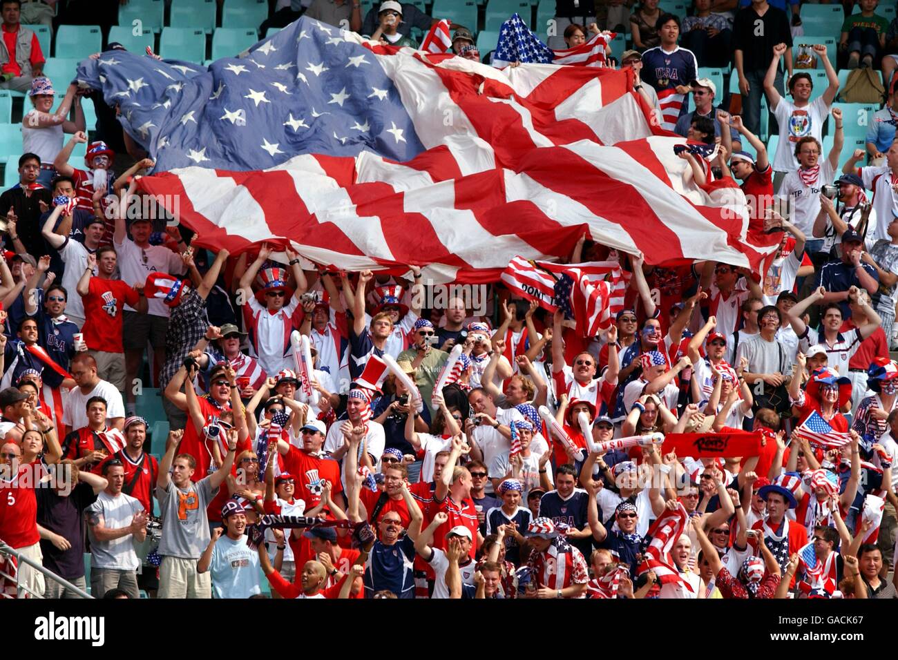 Soccer - FIFA World Cup 2002 - Second Round - Mexico v USA Stock Photo ...