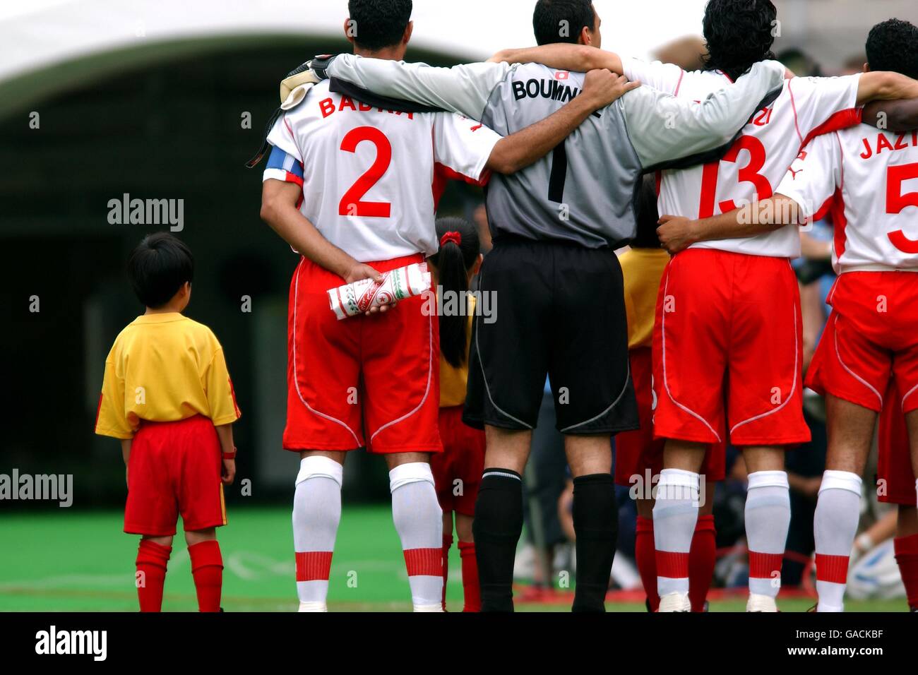 Soccer Fifa World Cup 2002 Group H Tunisia V Japan High Resolution ...