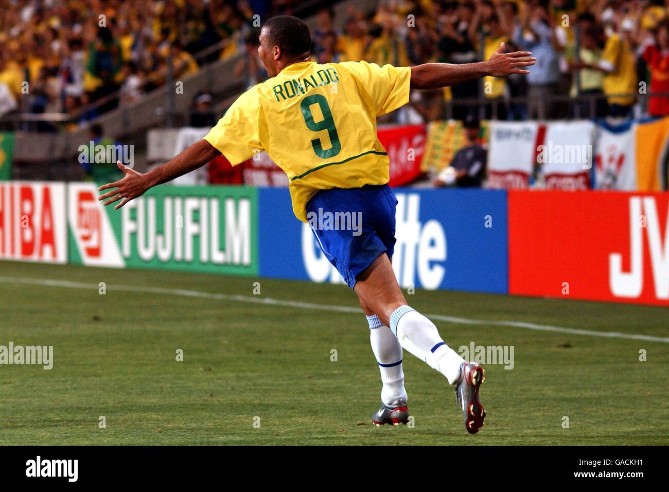 Soccer - FIFA World Cup 2002 - Second Round - Brazil v Belgium Stock ...