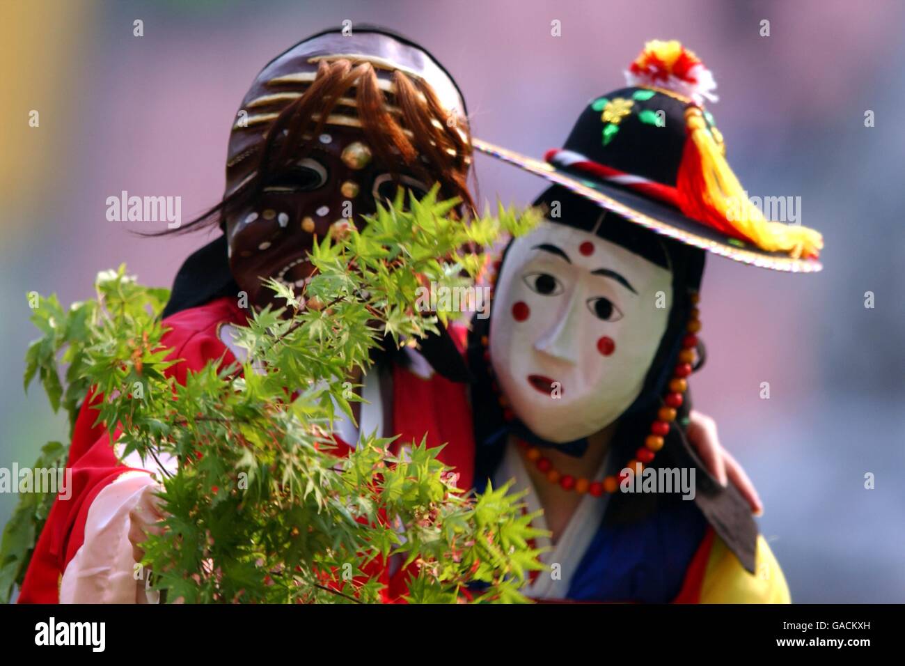 Paraguay traditional costume hi-res stock photography and images - Alamy