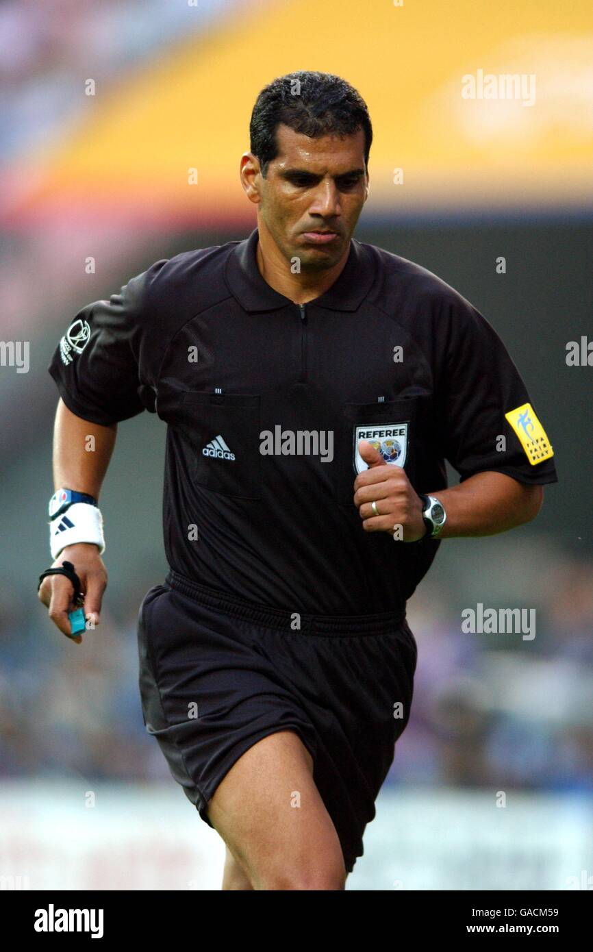 Soccer -FIFA World Cup 2002 - Group B - Spain v Paraguay Stock Photo ...