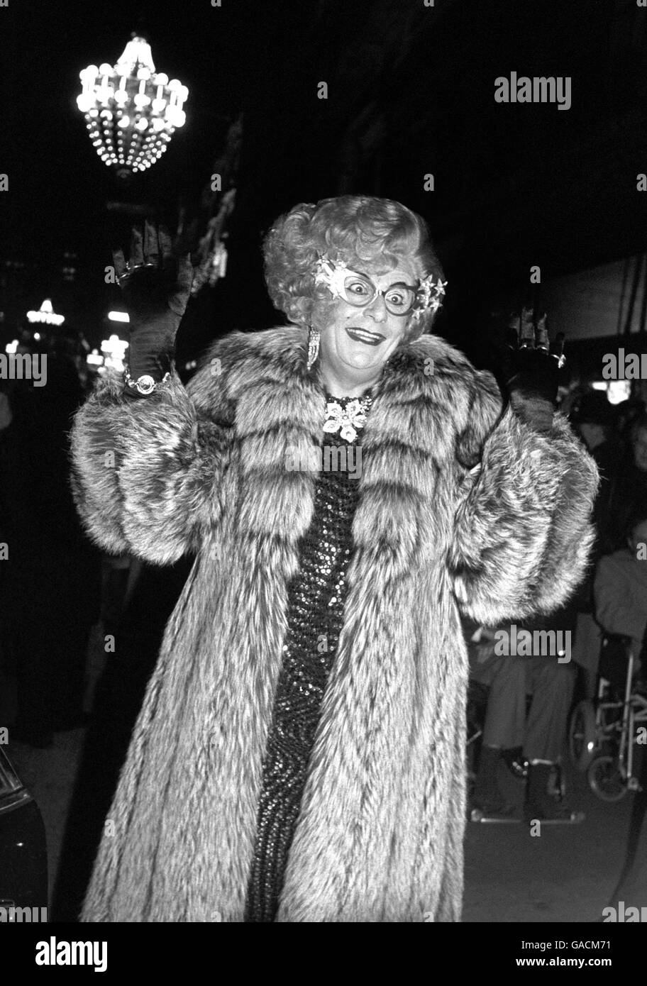 Dame edna in barry humphries Black and White Stock Photos & Images - Alamy