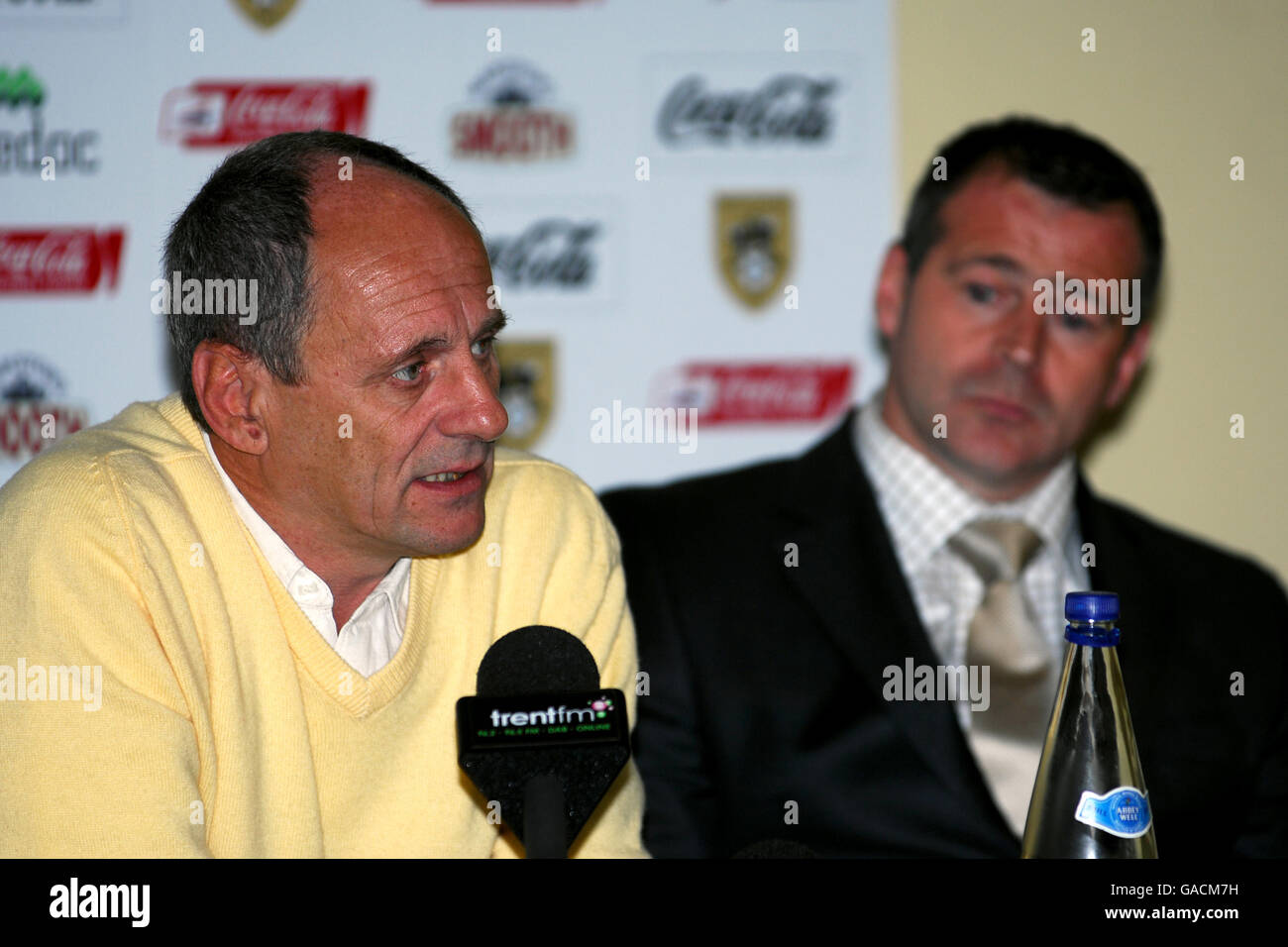 New notts county manager ian mcparland hi-res stock photography and ...