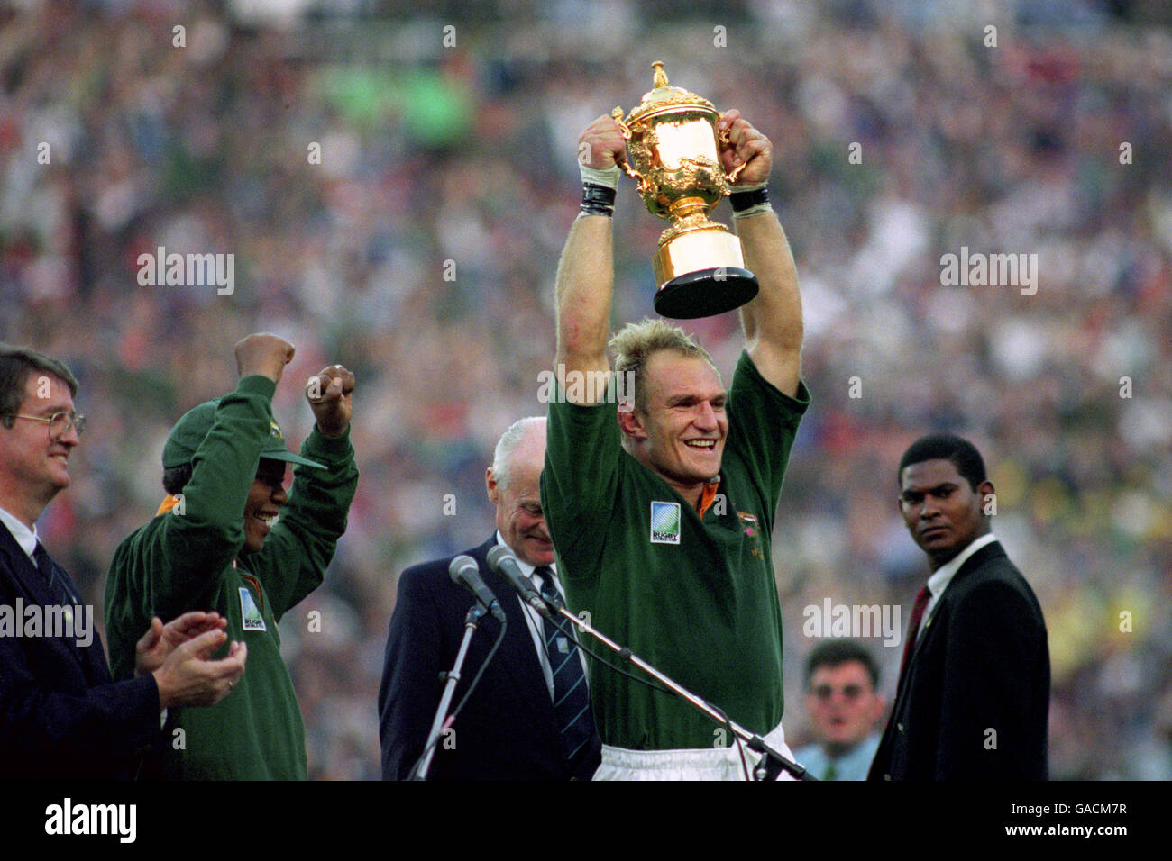 Nelson mandela rugby world cup hi-res stock photography and images - Alamy