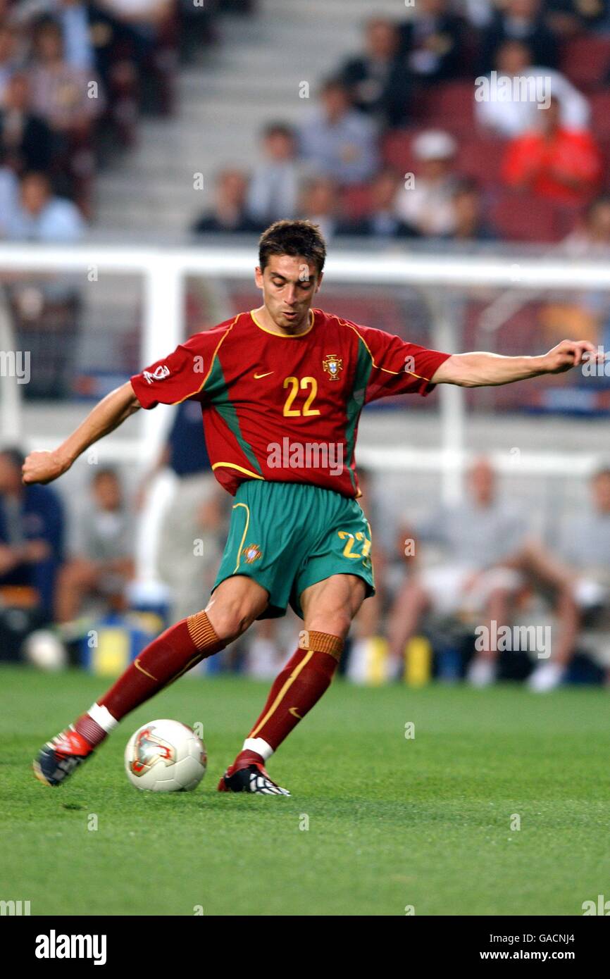 Usa portugal fifa 2002 world cup hi-res stock photography and images ...