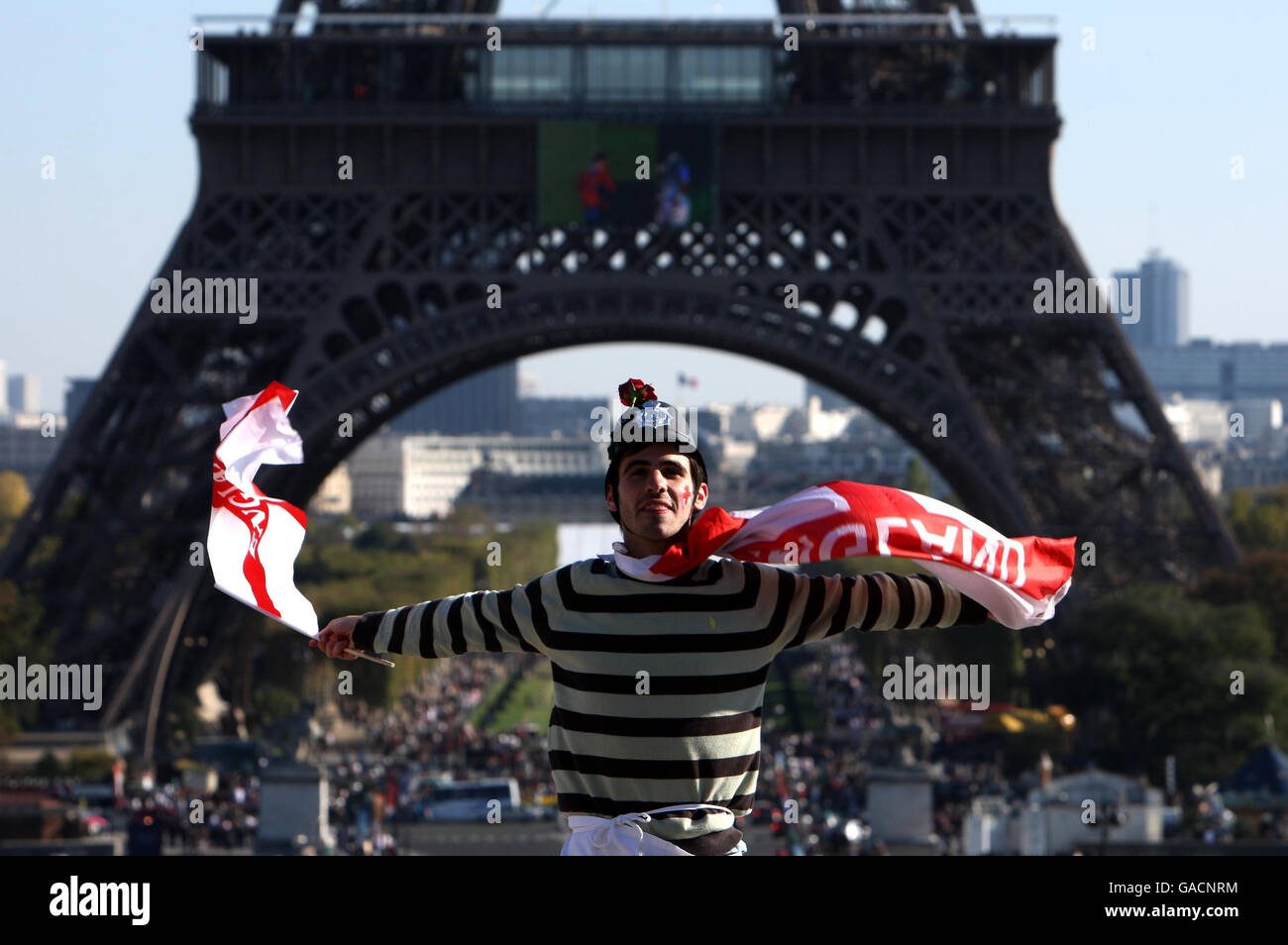 Eiffel tower in london hi-res stock photography and images - Alamy