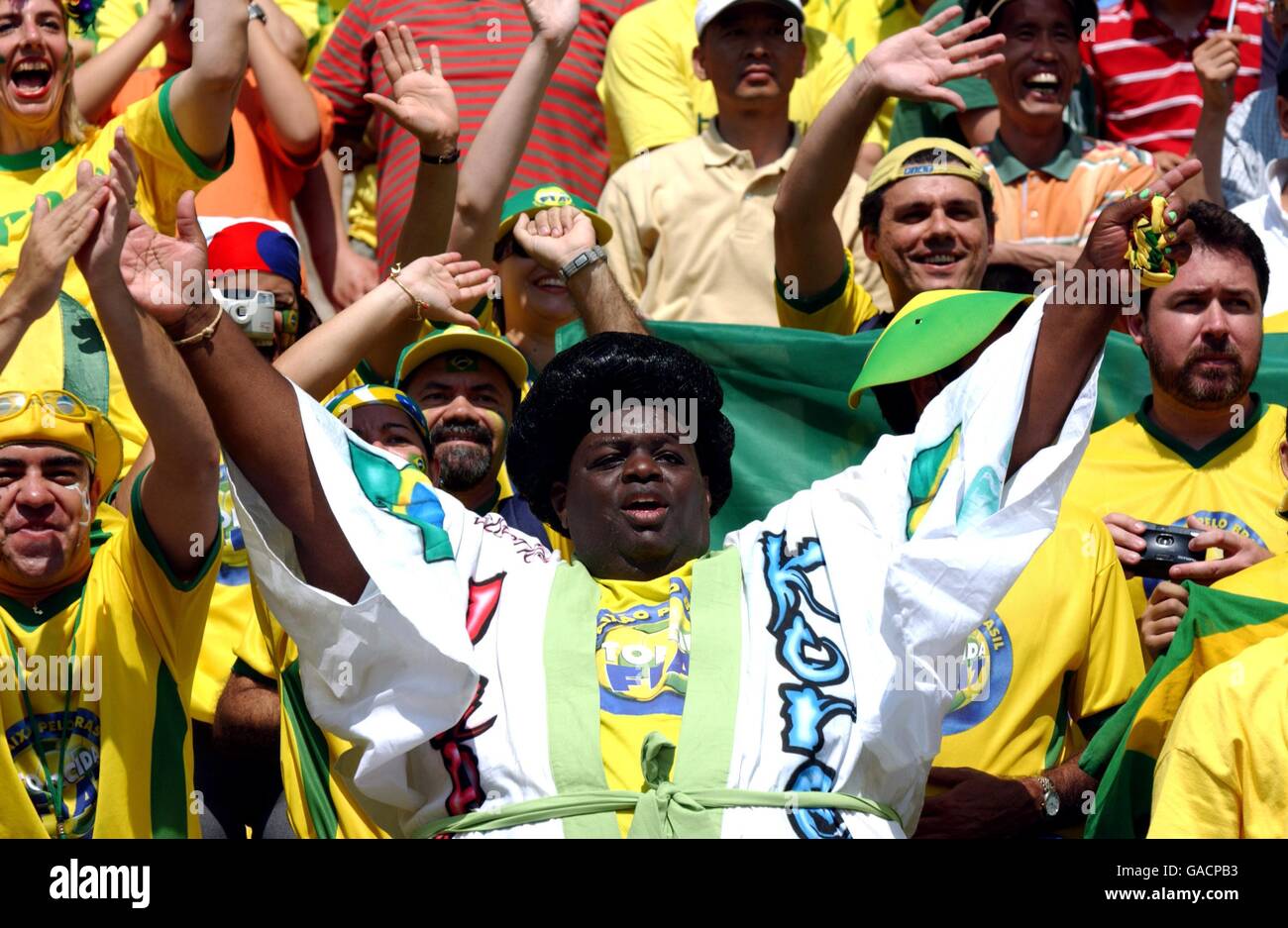 Soccer -FIFA World Cup 2002 - Group C - Costa Rica v Brazil Stock Photo ...