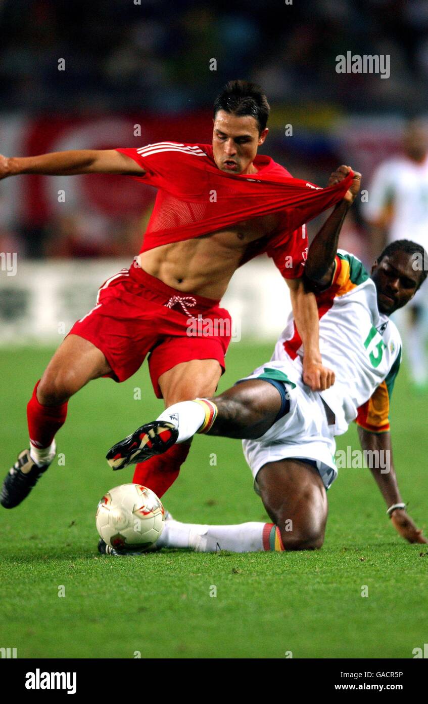 Soccer fifa world cup 2002 senegal v turkey quarter final hi-res stock ...