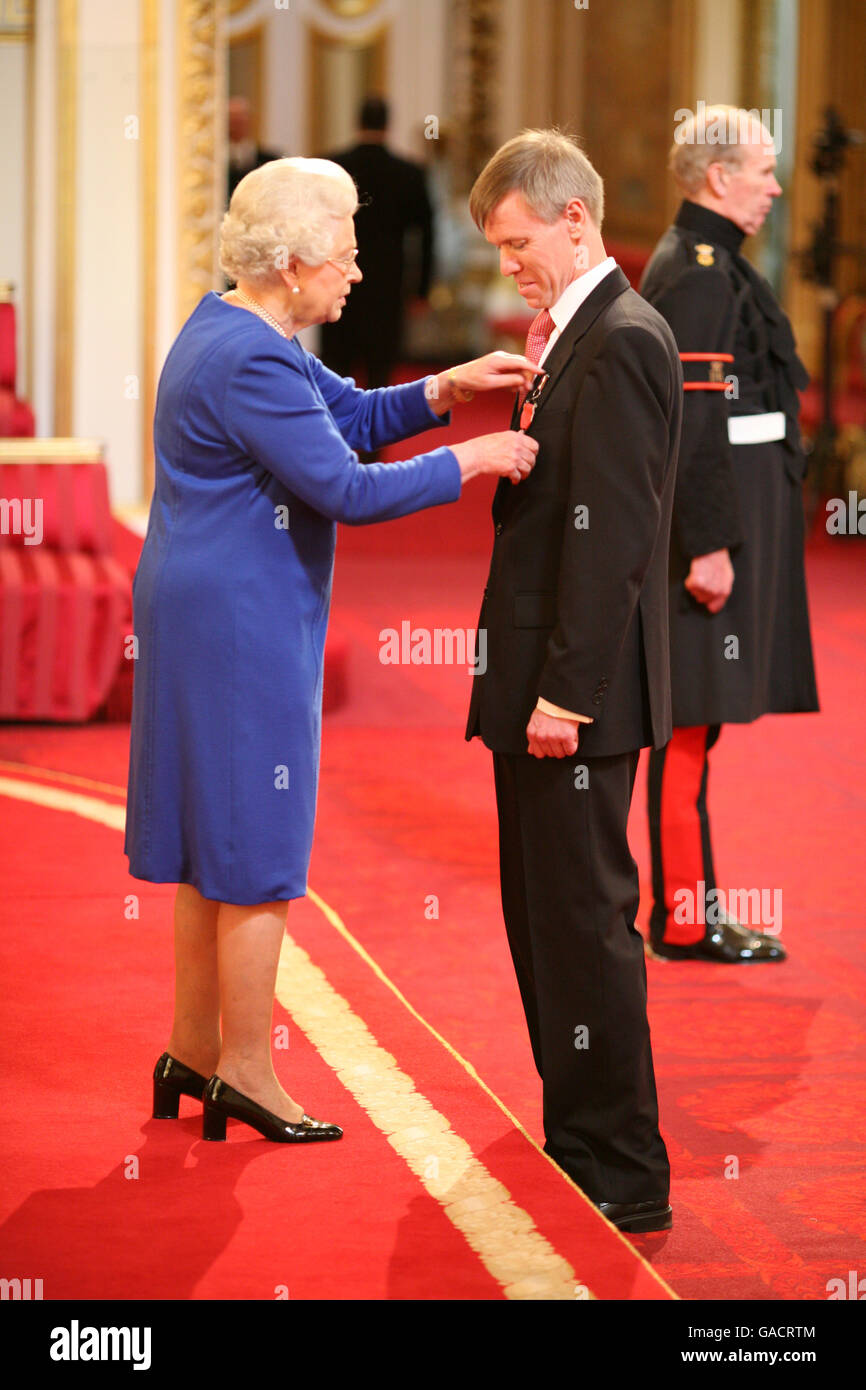 Mr. Ivan Jones, from Minehead, is made an MBE by The Queen at ...