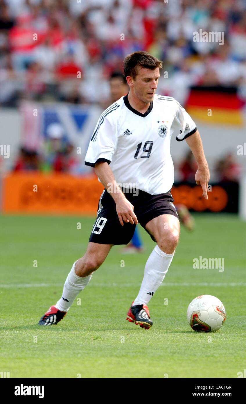 Soccer -FIFA World Cup 2002 - Second Round - Germany v Paraguay. Bernd ...