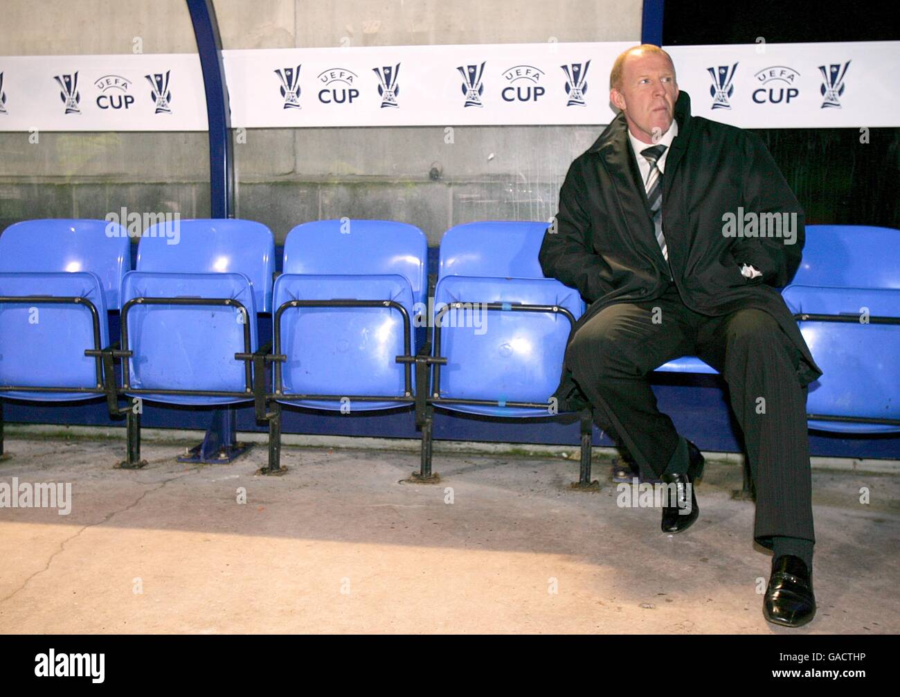 New Bolton Wanderers manager Gary Megson before the match Stock Photo ...