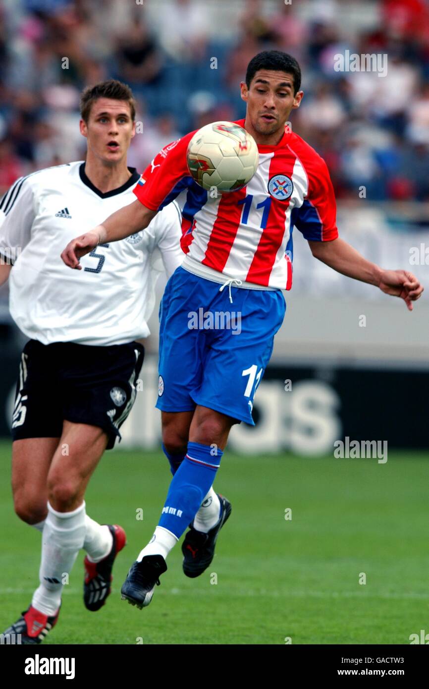 Soccer -FIFA World Cup 2002 - Second Round - Germany v Paraguay Stock ...