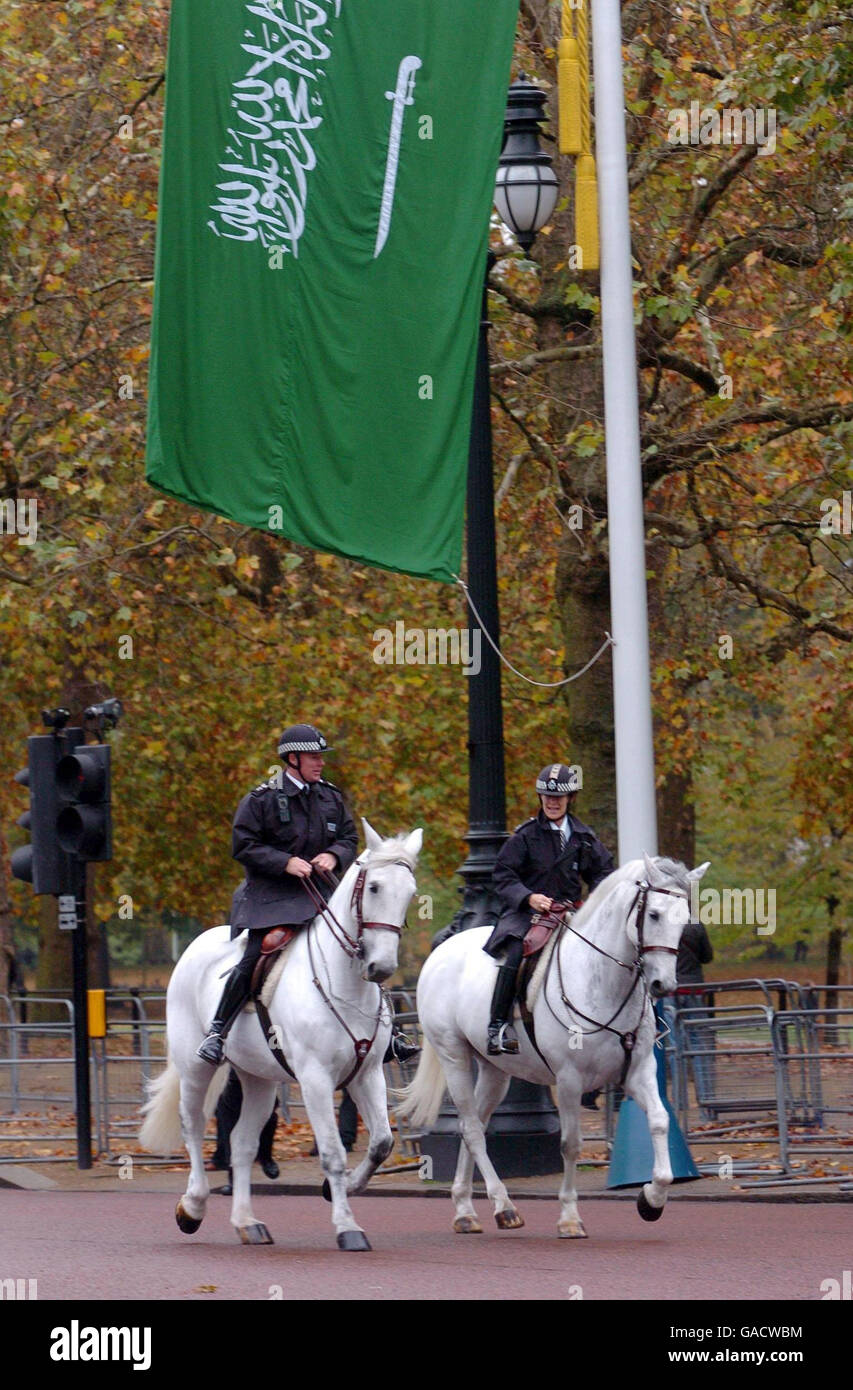 Mounted police officers patrol The Mall, during rehearsals for the ...