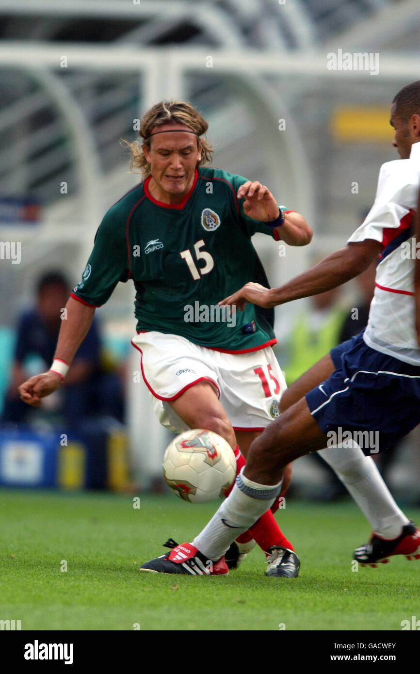 Soccer -FIFA World Cup 2002 - Second Round - Mexico v USA Stock Photo ...
