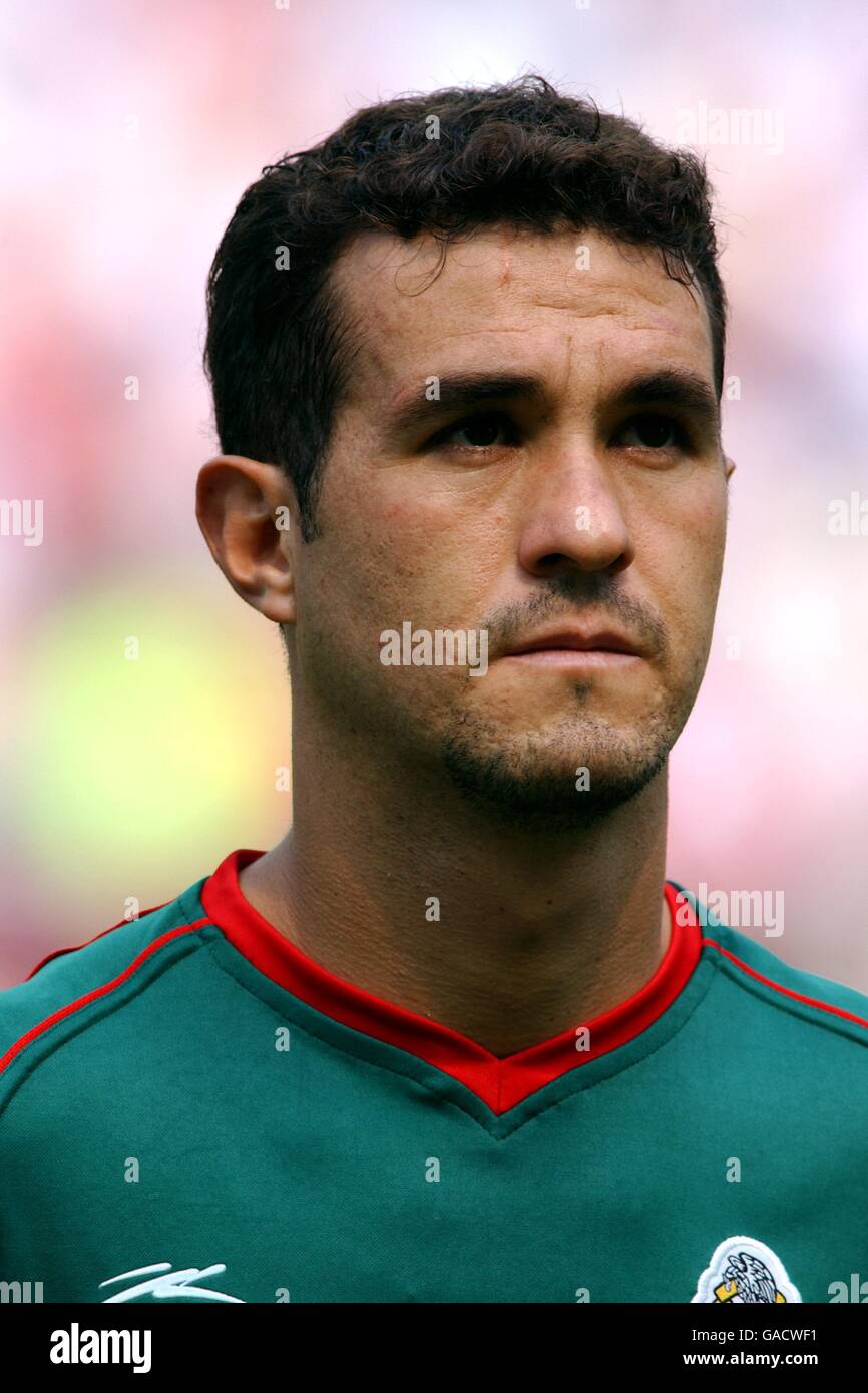 Soccer -FIFA World Cup 2002 - Second Round - Mexico v USA Stock Photo ...