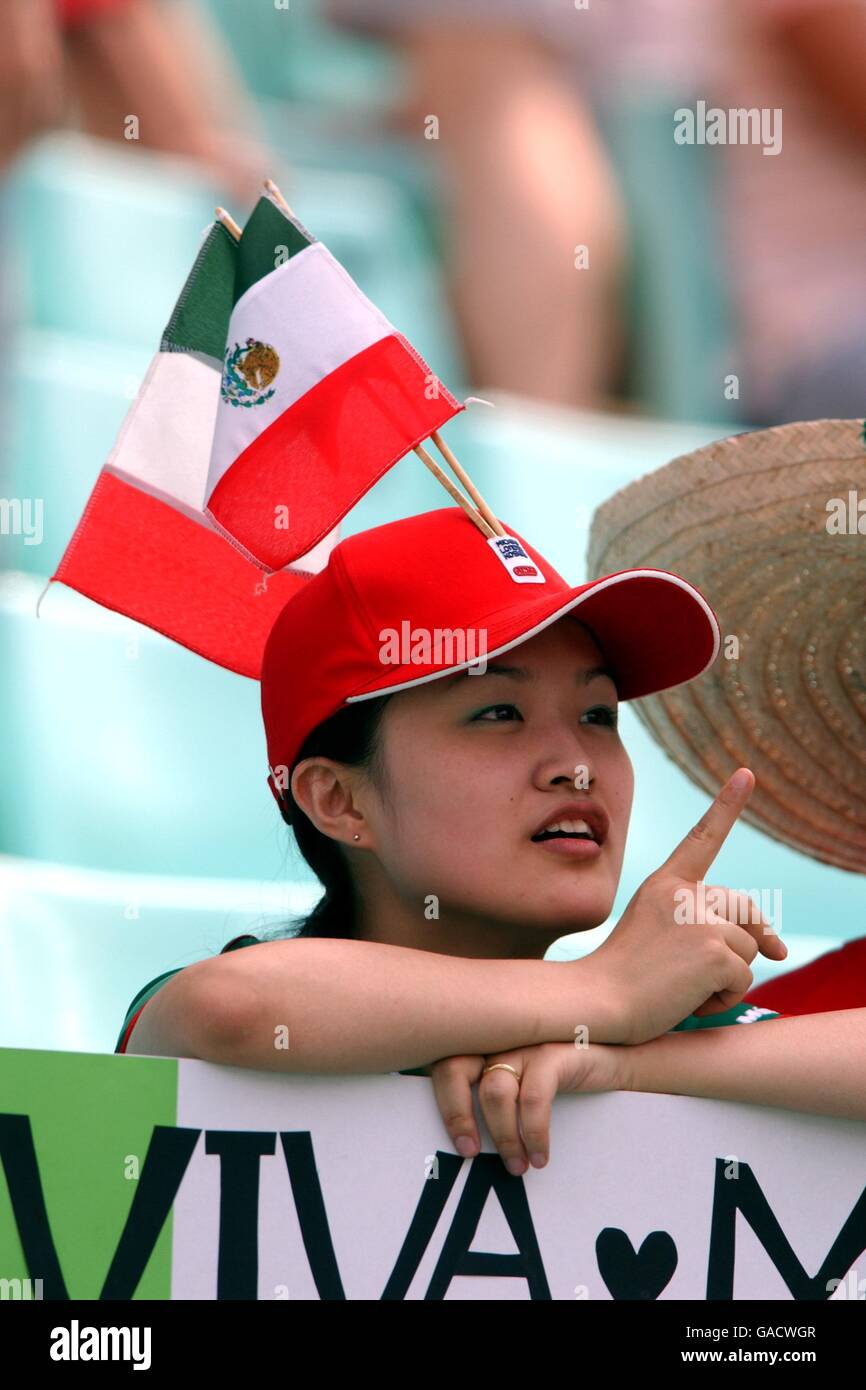 Soccer -FIFA World Cup 2002 - Second Round - Mexico v USA Stock Photo ...