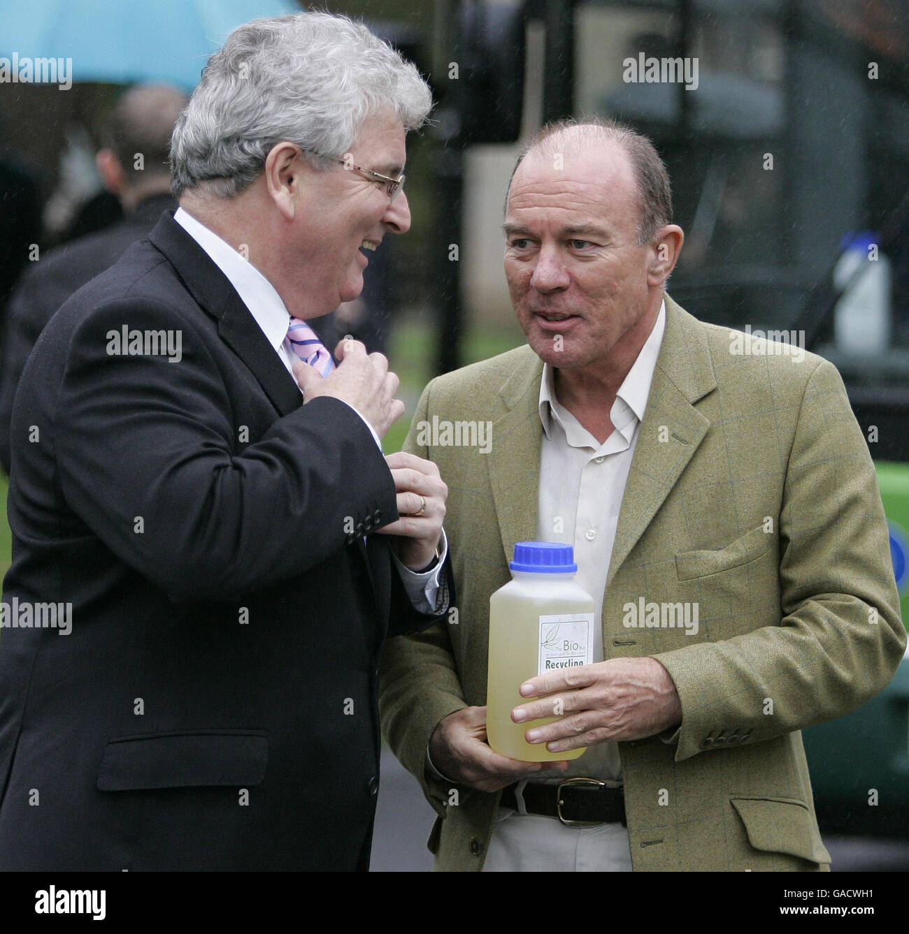 Brian Souter (right) and Defence Minister Des Browne at the launch of a ...