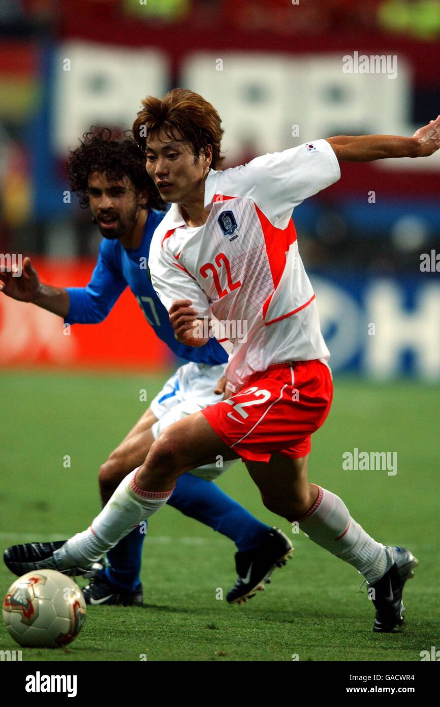 Soccer -FIFA World Cup 2002 - Second Round - Republic Of Korea v Italy ...