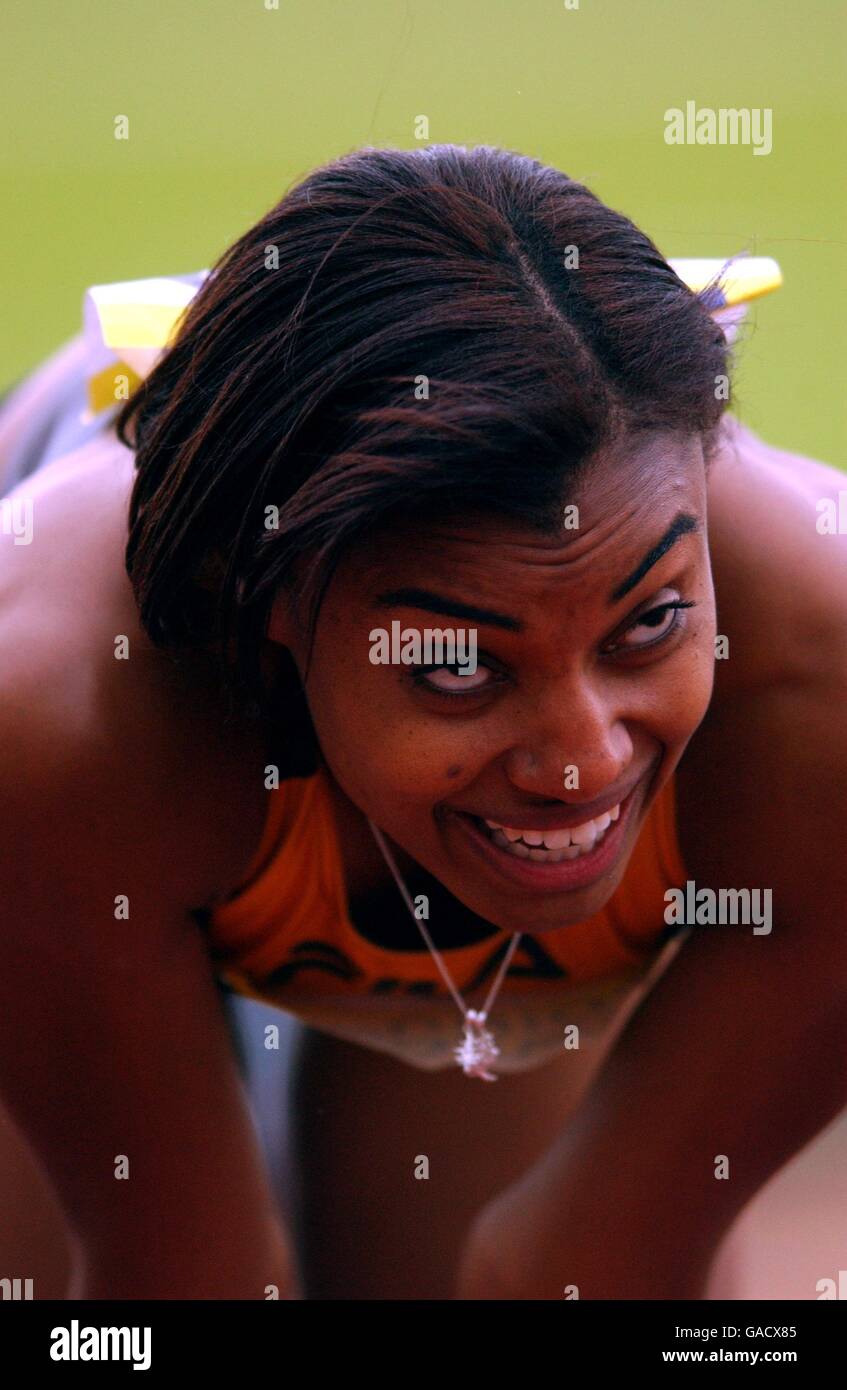 200m race hi-res stock photography and images - Alamy