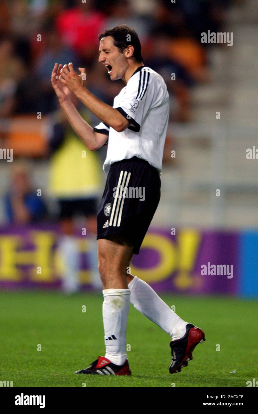 Soccer - FIFA World Cup 2002 - Quarter Final - Germany v USA. Oliver ...