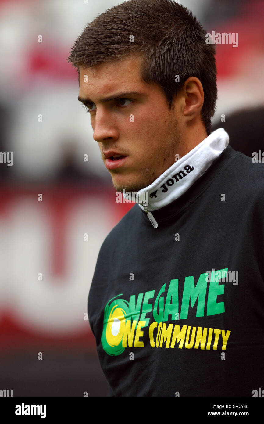 Charlton athletics grant basey hi-res stock photography and images - Alamy